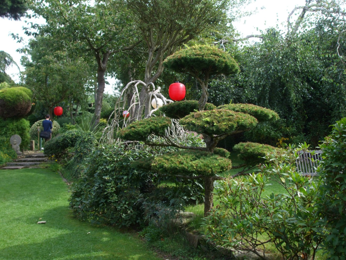 A Visit to a Japanese Garden – Millie Thom